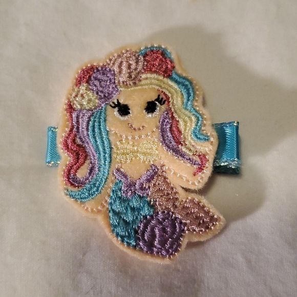 Yogi & Cecil's Boutique | Accessories | New Multicolored Mermaid Felt ...